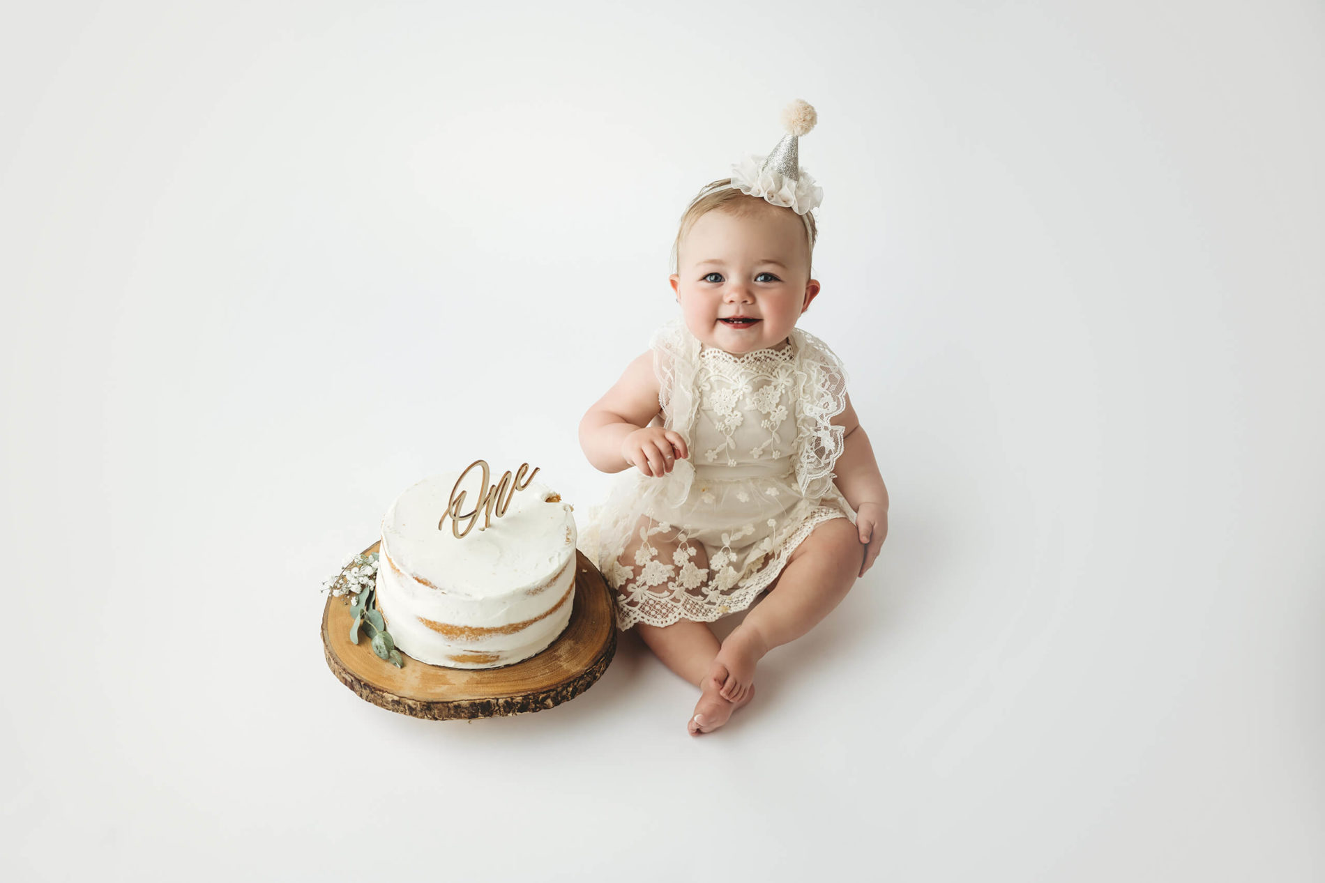 Seattle Cake Smash Photography & First Birthday Photoshoot