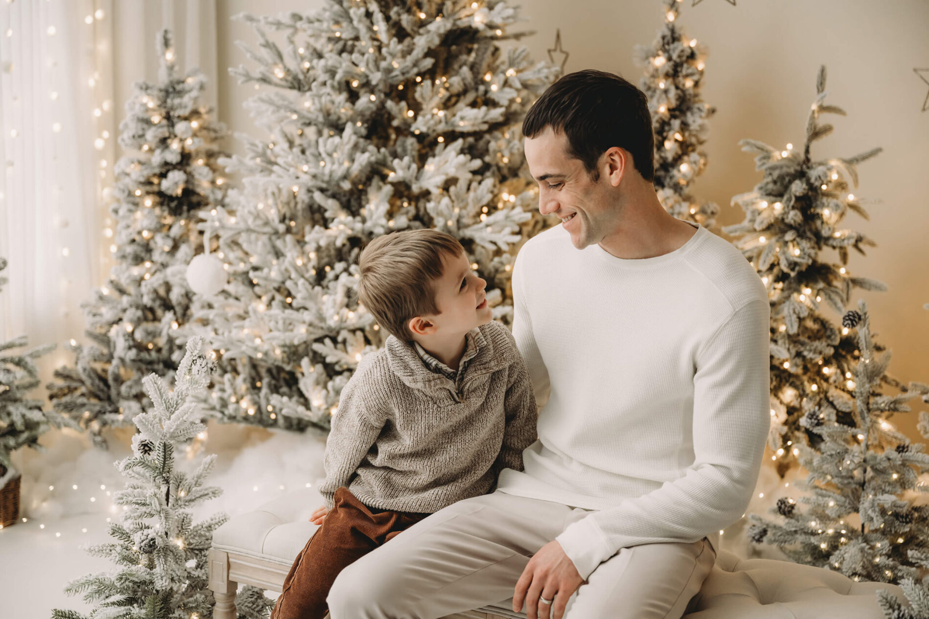 Magical Seattle & Eastside Studio Holiday Photos